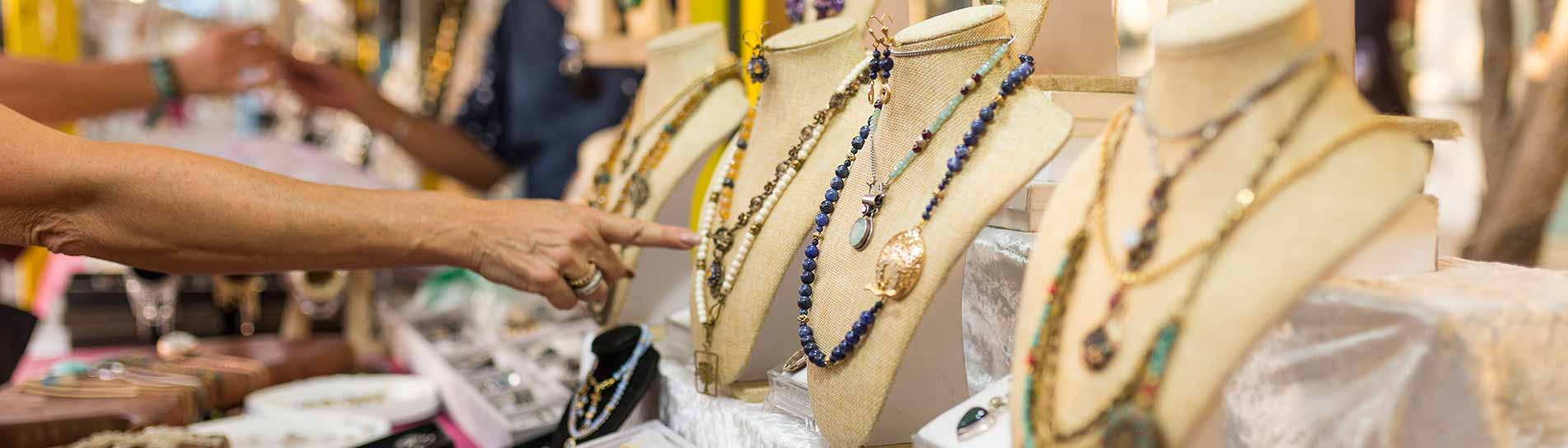 Shopping in Jerusalem - shop in the holy city | EL AL